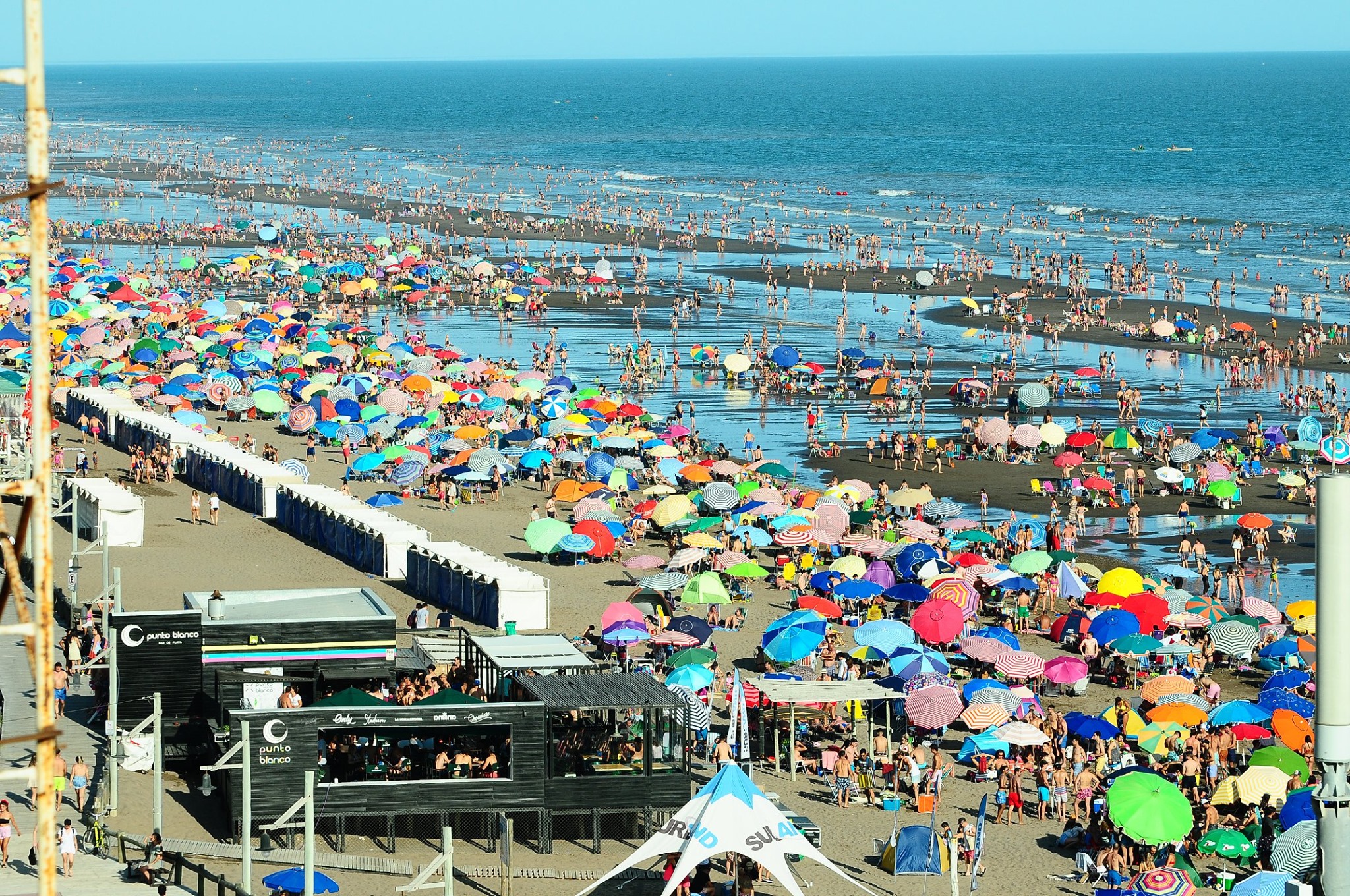 Monte Hermoso el lugar más elegido en la Costa Atlántica