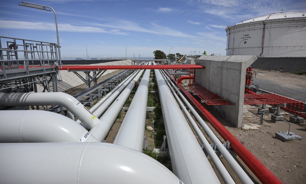 Tragedia en Miramar: una mujer de 52 años murió al fallar su paracaídas